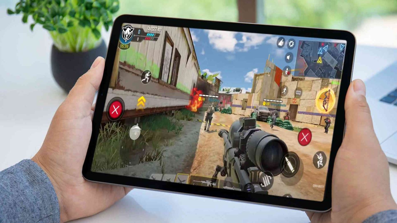 How to watch videos and play games simultaneously