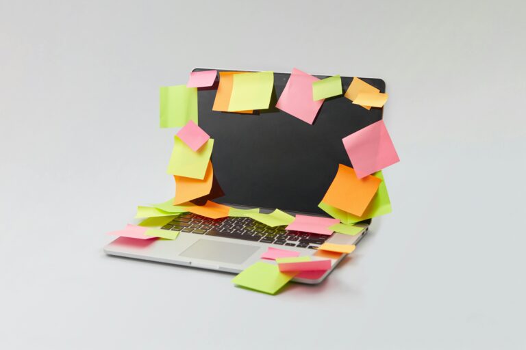 Comment utiliser les Post-it Notes sur Windows 11 : des notes simples ...
